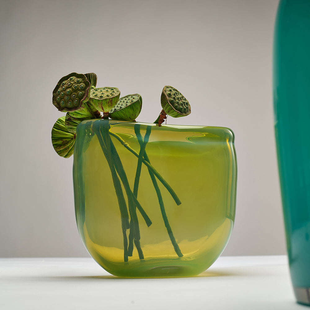 Enigma Medium Vase Leaf – KAS Australia